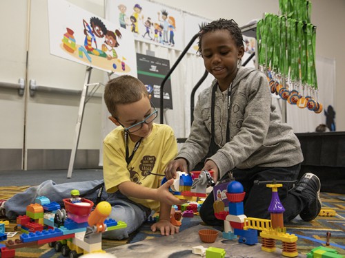 Kidscreen » Archive » LEGO & FIRST launch early learning sets